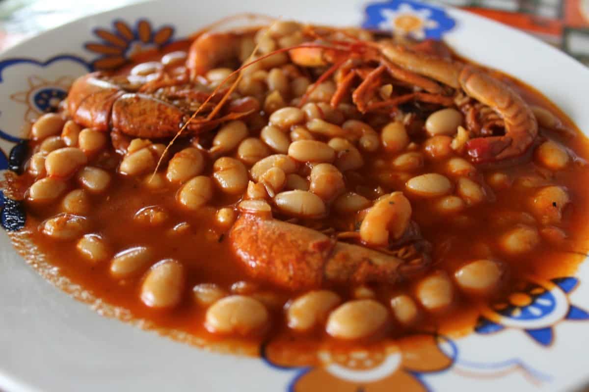9 recetas con alubias, tradicionales y deliciosas - Comedera - Recetas ...