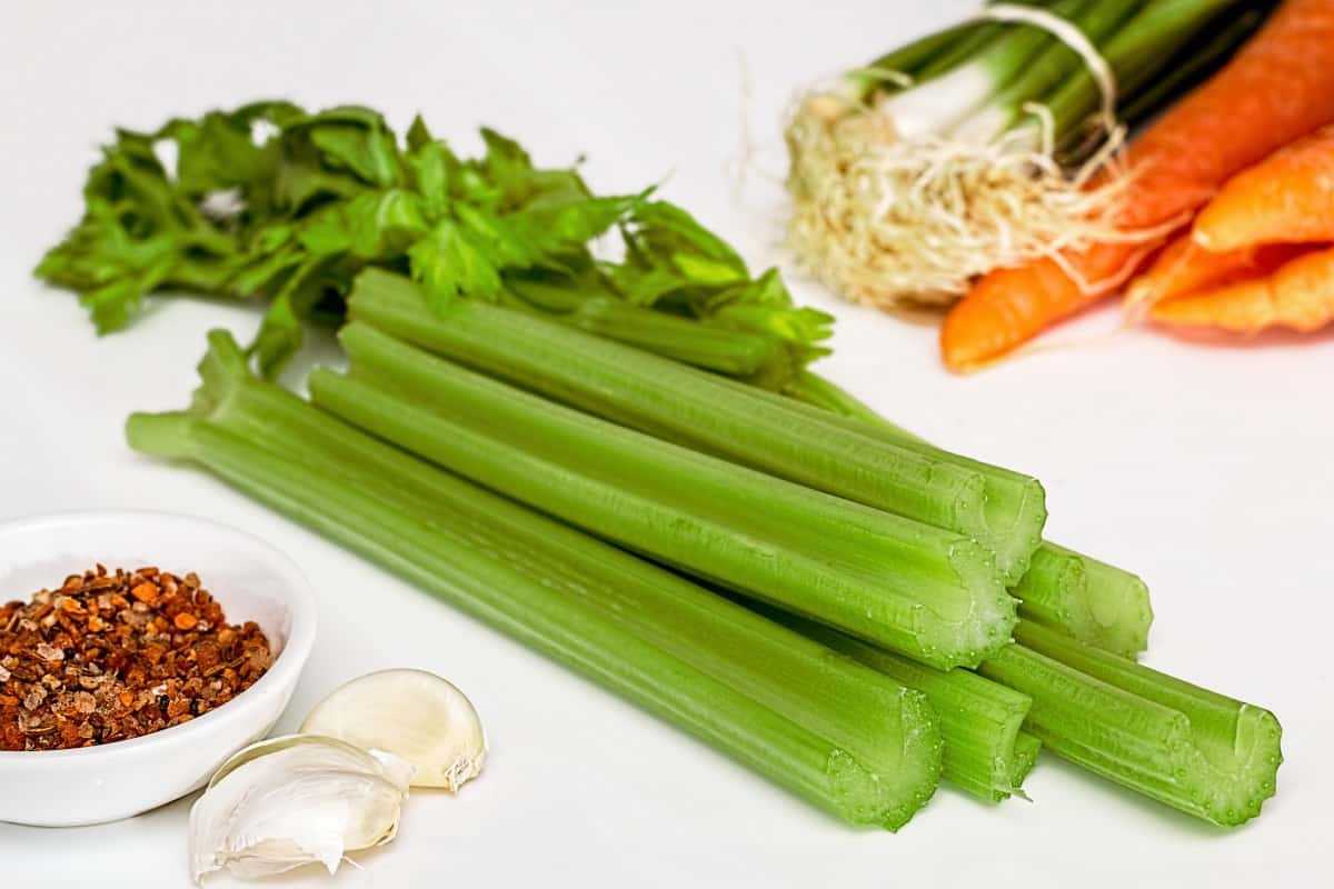 13 Recetas con apio, fáciles y nutritivas - Comedera - Recetas, tips y ...