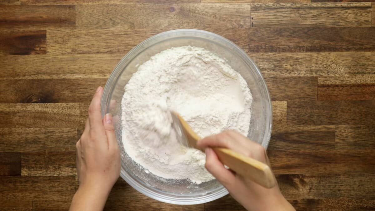 Cómo hacer el tradicional pan telera mexicano - Comedera - Recetas ...