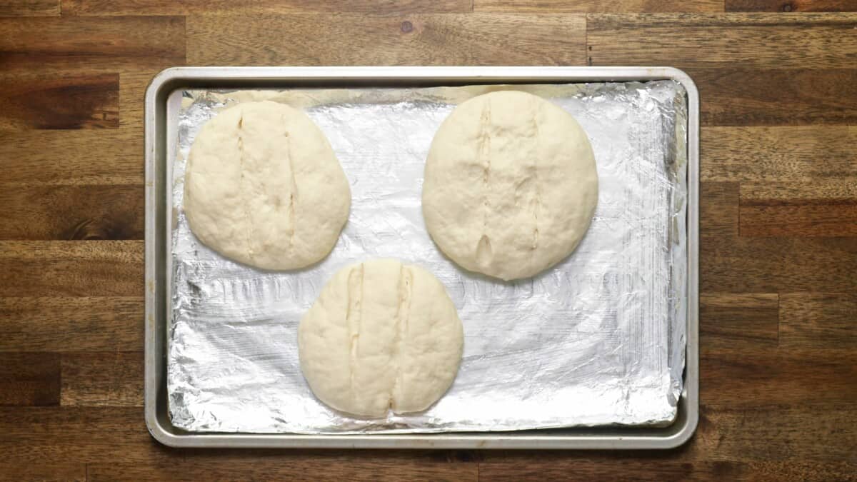 Cómo hacer el tradicional pan telera mexicano - Comedera - Recetas ...