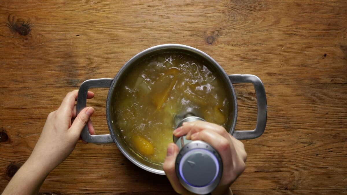 Cómo hacer crema de pimientos amarillos - Comedera - Recetas, tips y ...