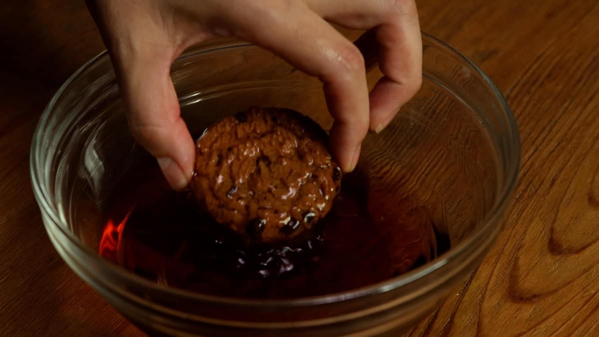 Carlota de ron con chocolate, postre cremoso - Comedera - Recetas, tips ...