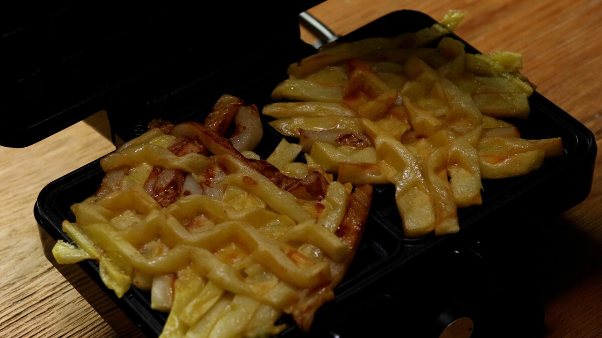 Receta de papas en wafflera con tocino - Comedera - Recetas, tips y ...