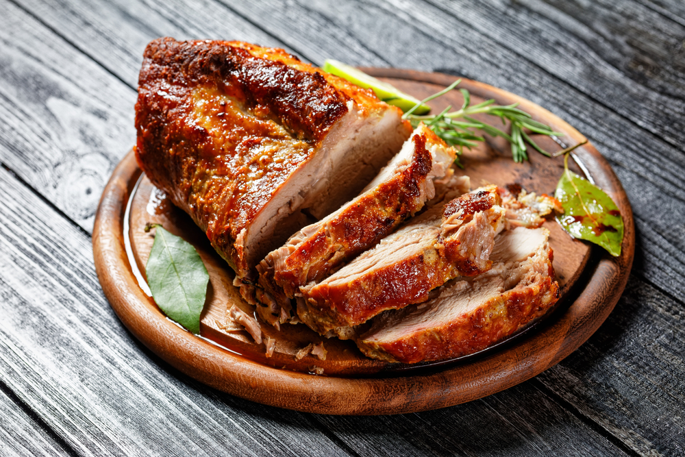 Cerdo Asado Cerdo Asado Con Orejones, Manzana Y Ciruelas