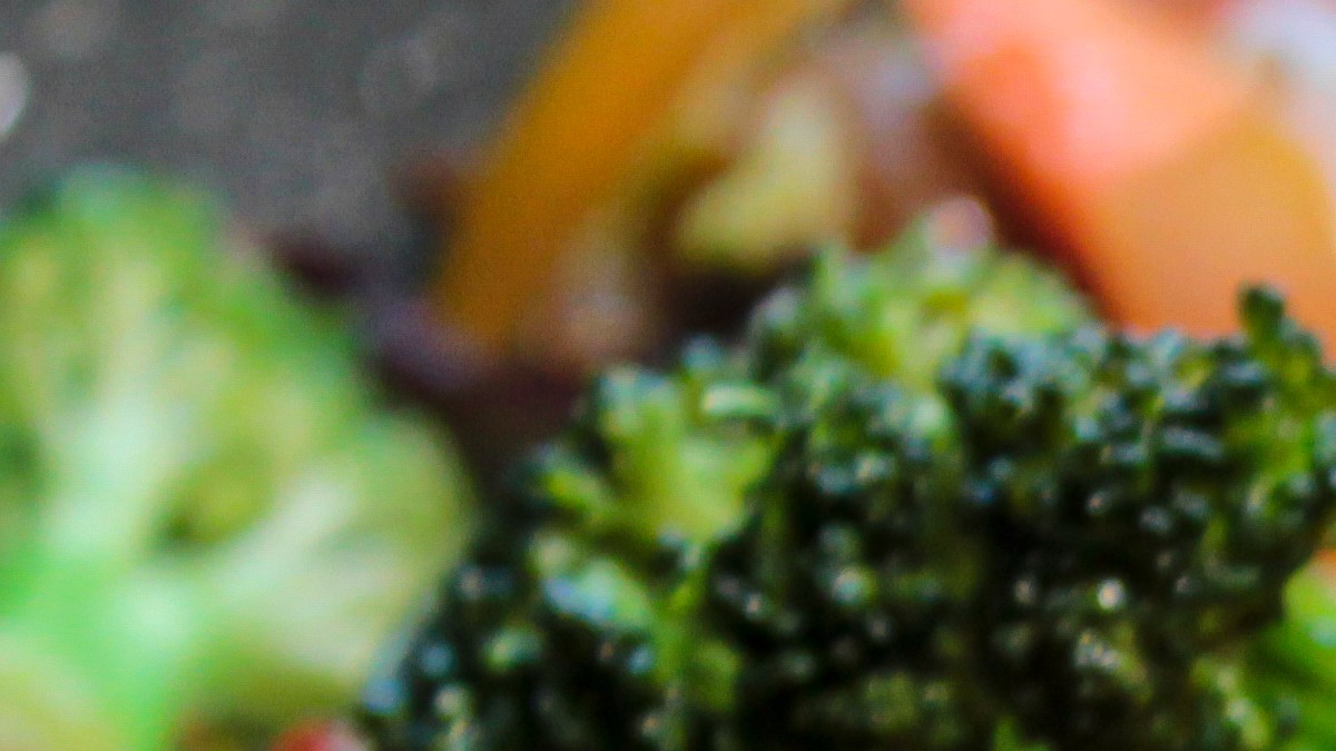 Salteado de seitán con verduras: receta vegana y fácil