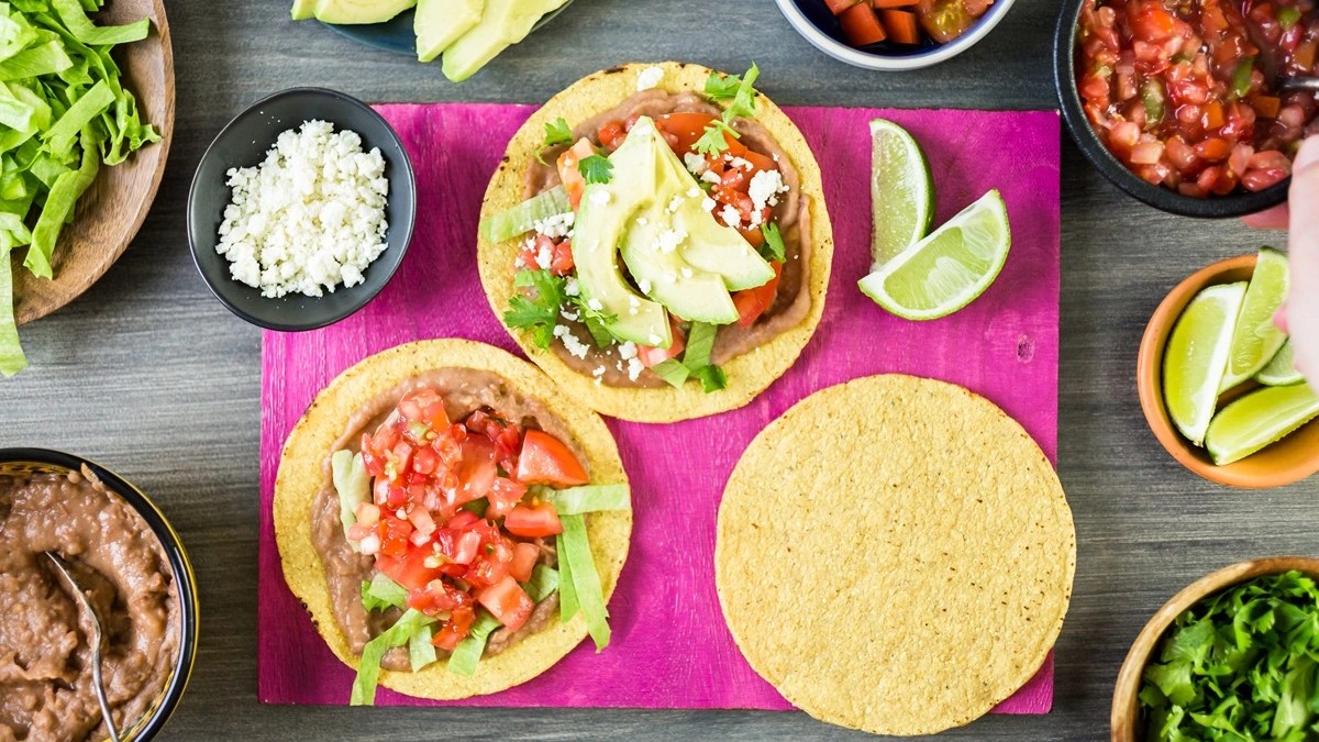 19 recetas de tostadas mexicanas que puedes hacer en casa - Comedera ...