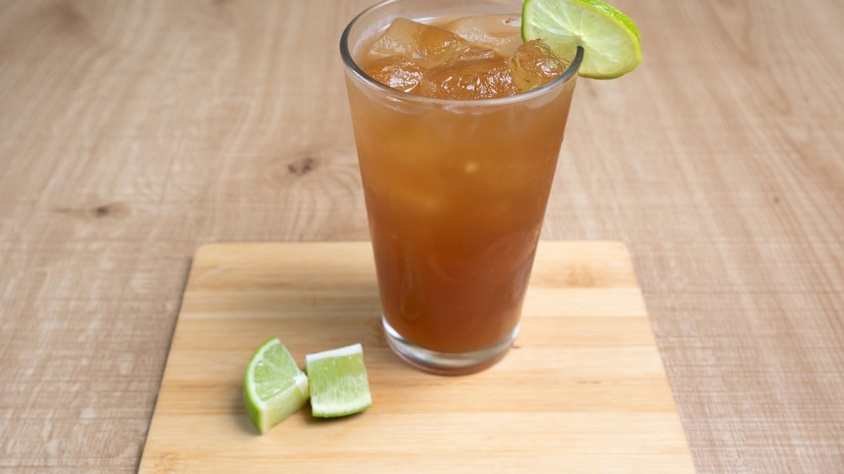 Jugo de papelón con limón, un clásico venezolano - Comedera - Recetas ...